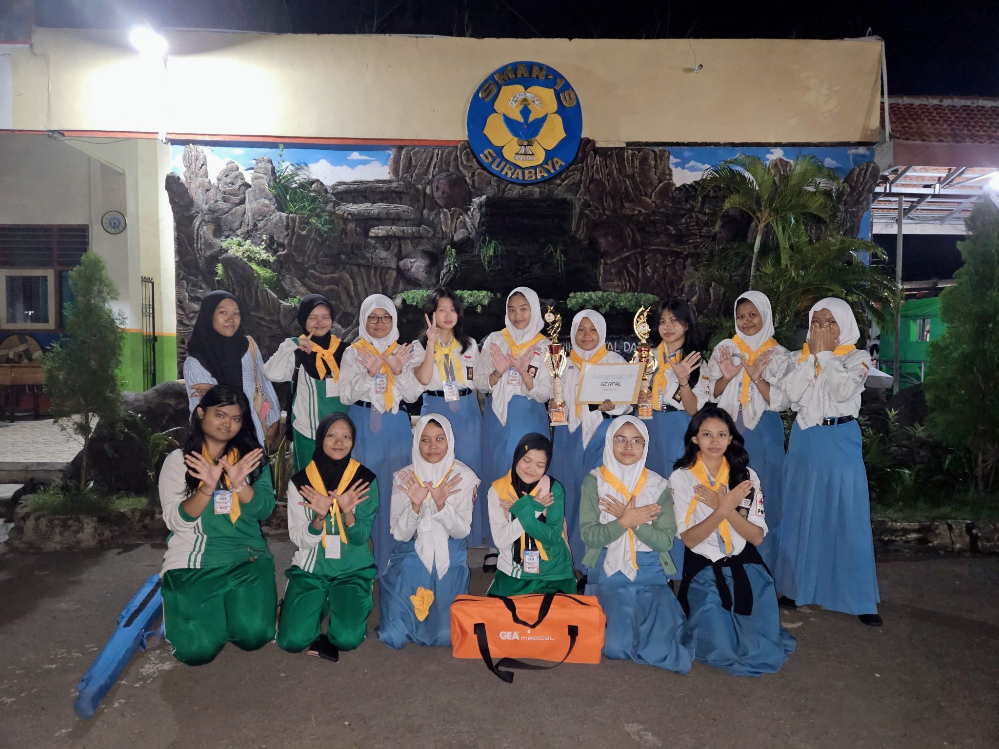 SMA NEGERI 9 SURABAYA